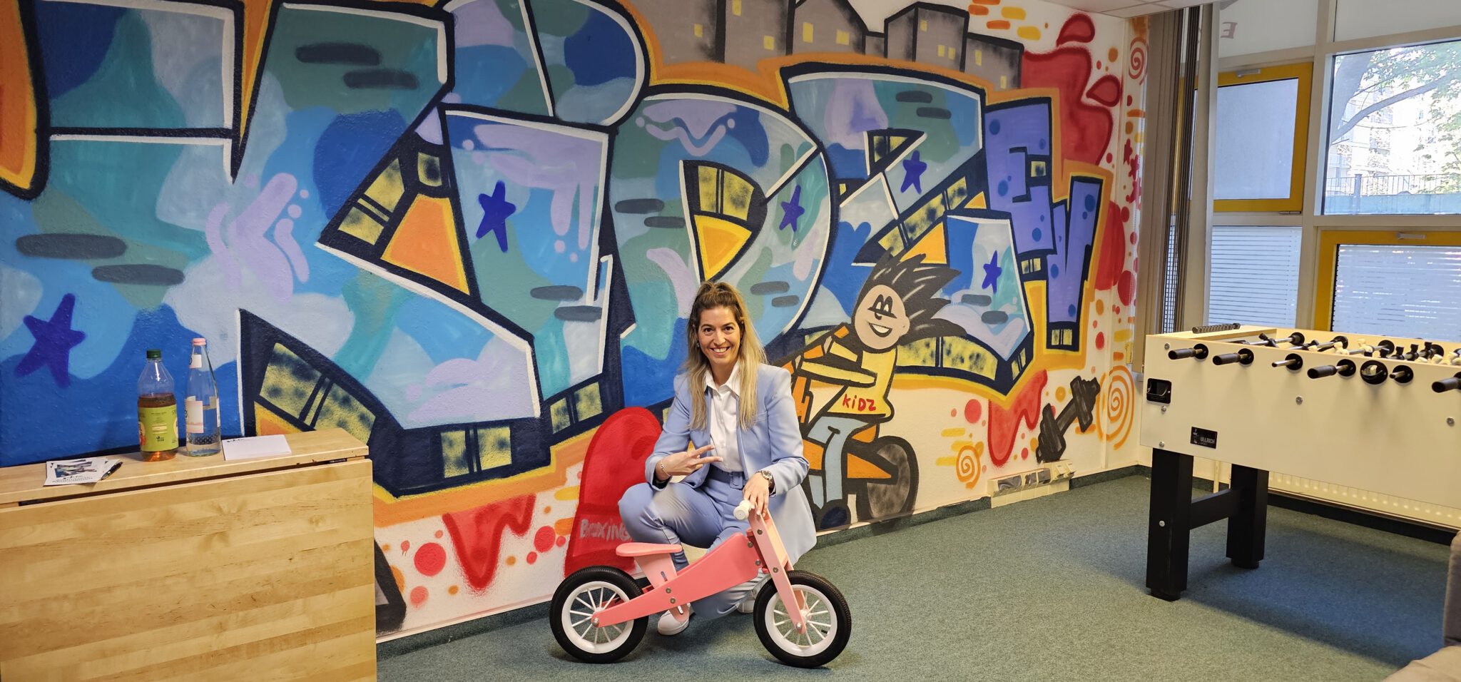 Das JGG KIDZ Laufrad trifft auf Prof. Dr. Arikoglu - KIDZ gGmbH